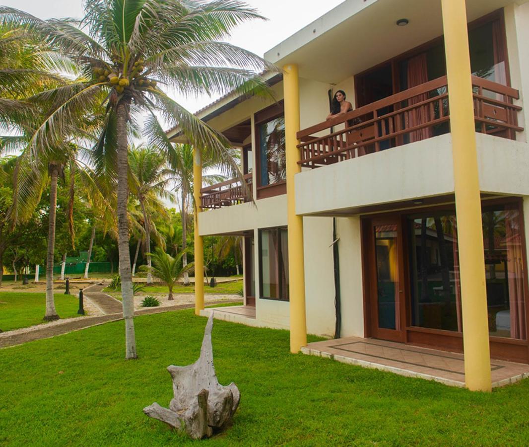 NANDEL BEACH RESORT, LA CRUZ (LA CRUZ)